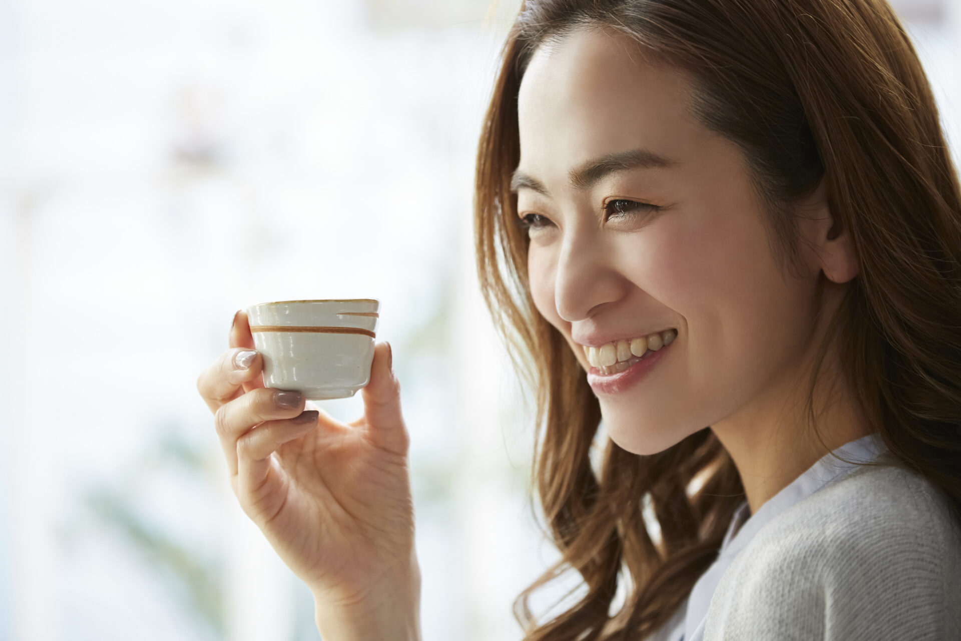 日本を代表するお酒、日本酒と焼酎の違いとは?製造方法や原料など6つのポイントを解説!